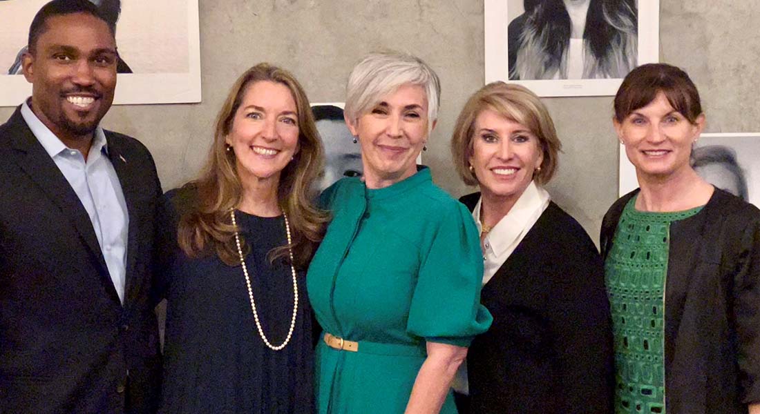 Governance | Board members and management | WWIN